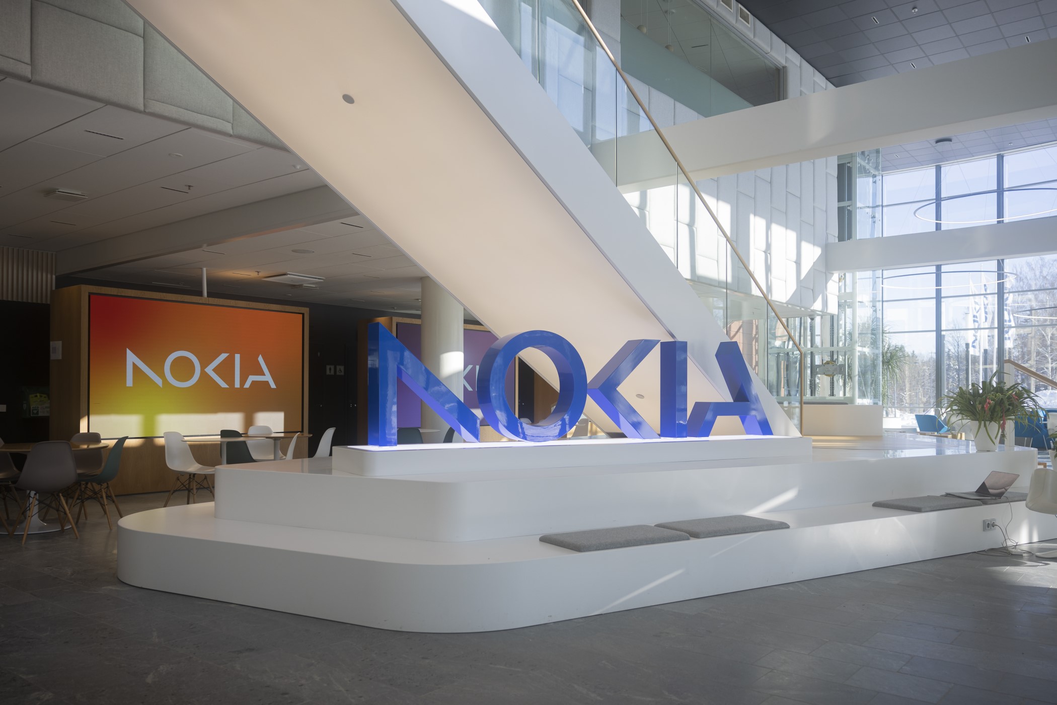 Nokia conclui aquisição da Infinera para fortalecer inovação em redes ...